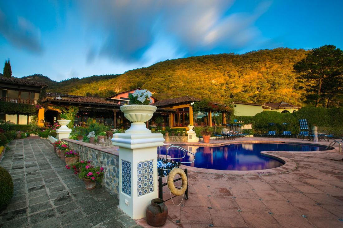 Hotel Atitlán - Hoteles en Panajachel Guatemala - Guatemala Viajes