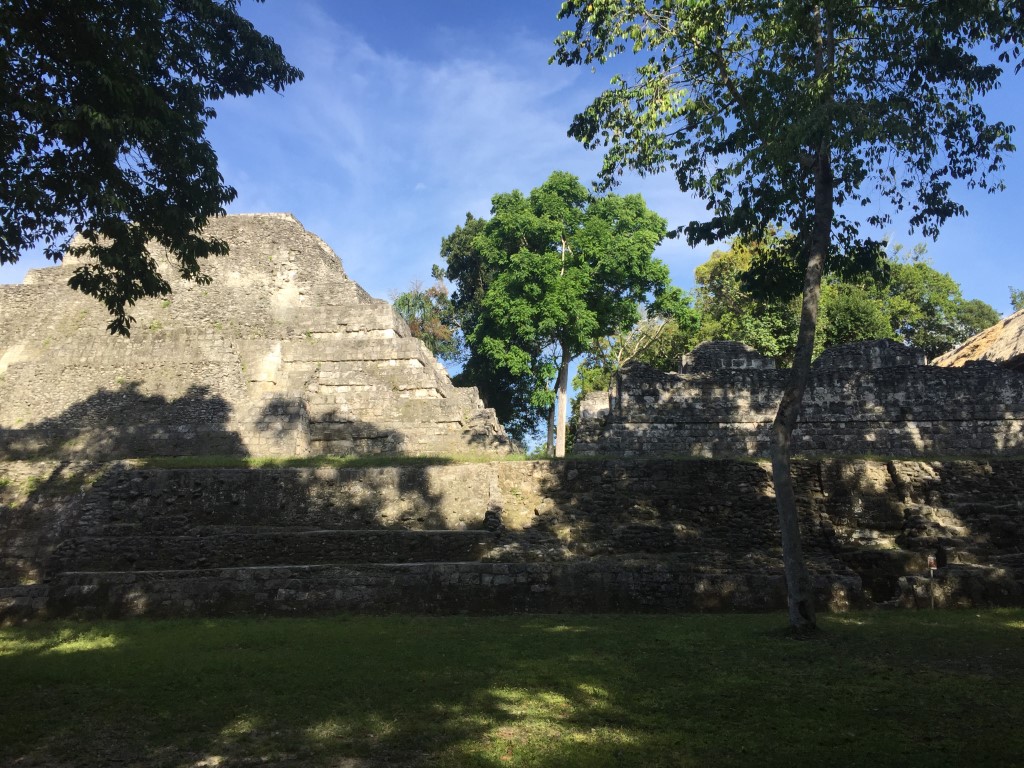 Yaxha Guatemala - Ruinas Mayas Famosas en Guatemala - Guatemala Viajes